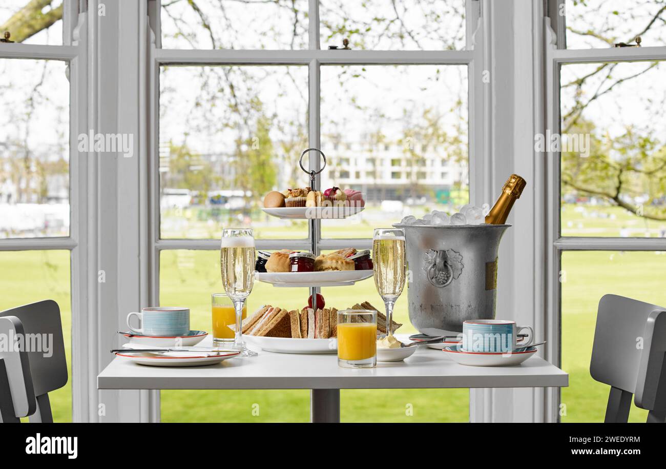 English high tea Stock Photo - Alamy