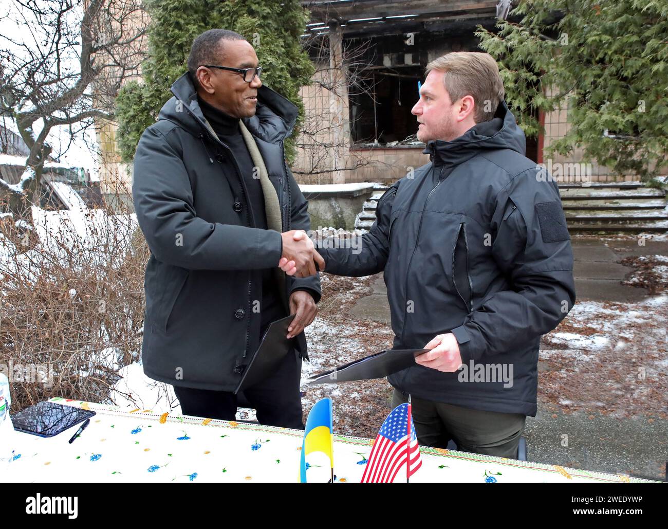 David michael vaughn hi-res stock photography and images - Alamy