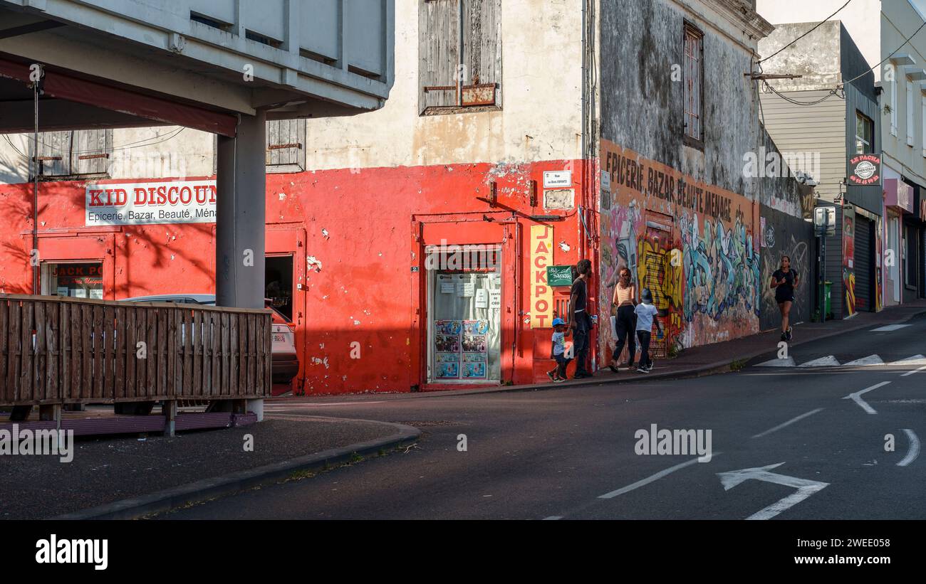Reunion island saint pierre street hi-res stock photography and images ...