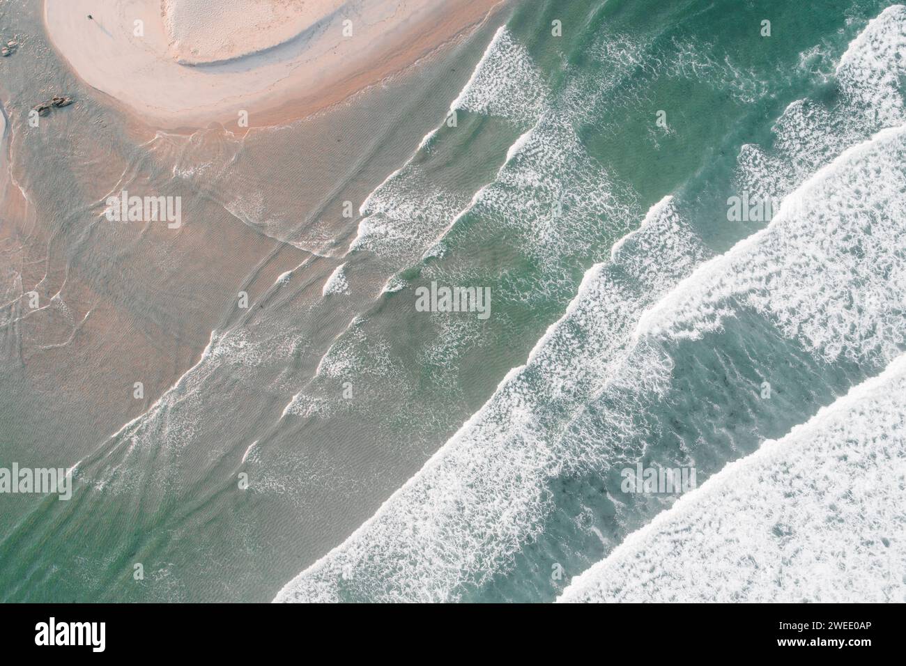 Aerial view calm foamy ocean hi-res stock photography and images - Alamy