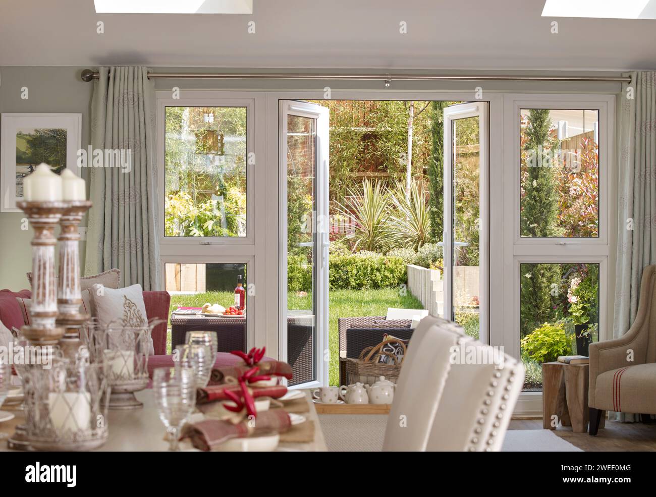 View garden through patio doors hi-res stock photography and images - Alamy