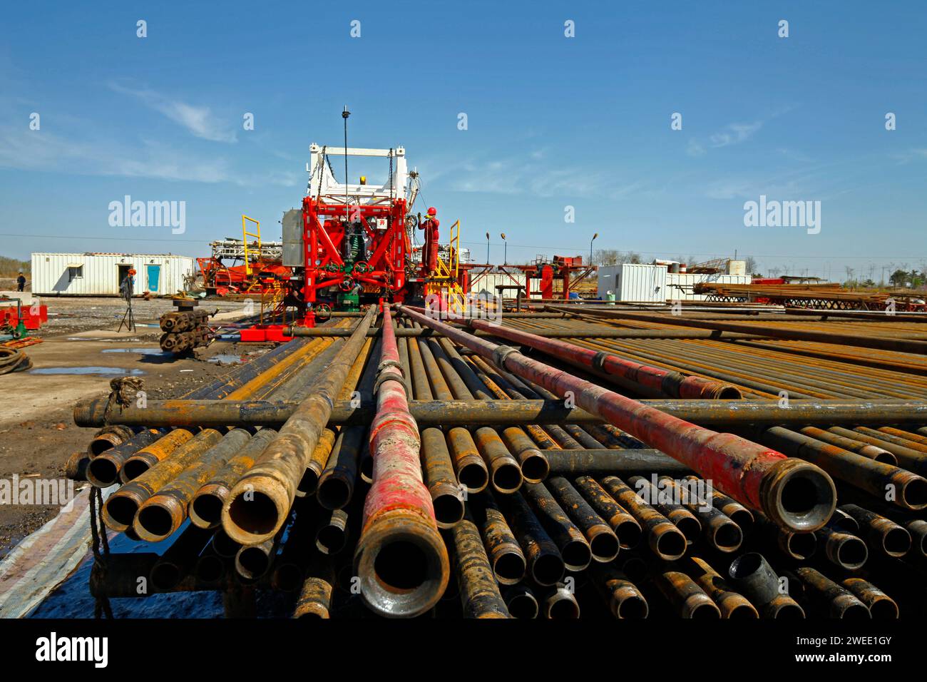Oil rig deck hi-res stock photography and images - Alamy
