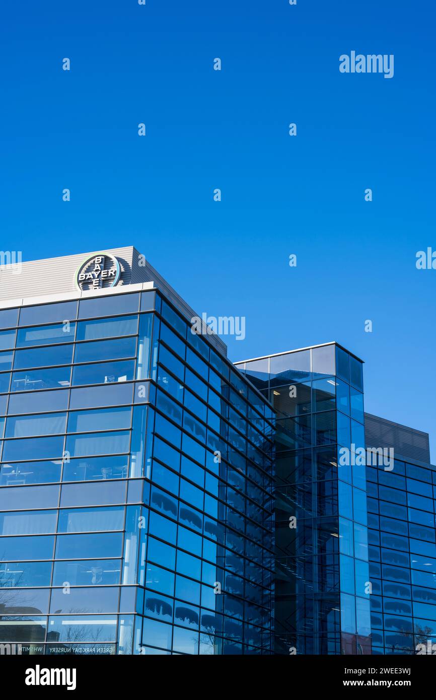 Bayer uk head office hi-res stock photography and images - Alamy