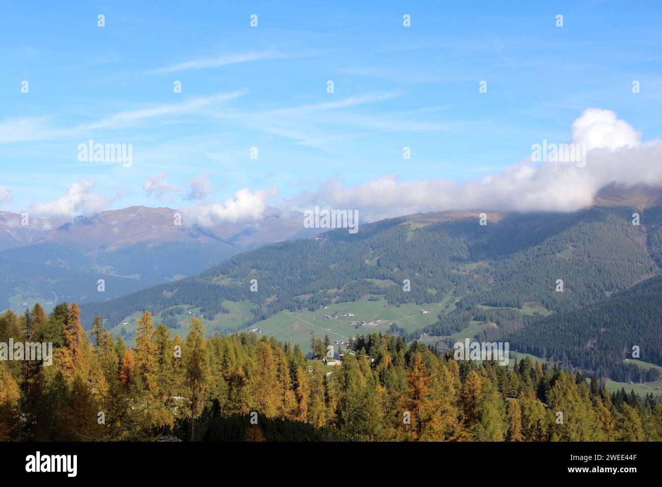 Tremendous sky hi-res stock photography and images - Alamy