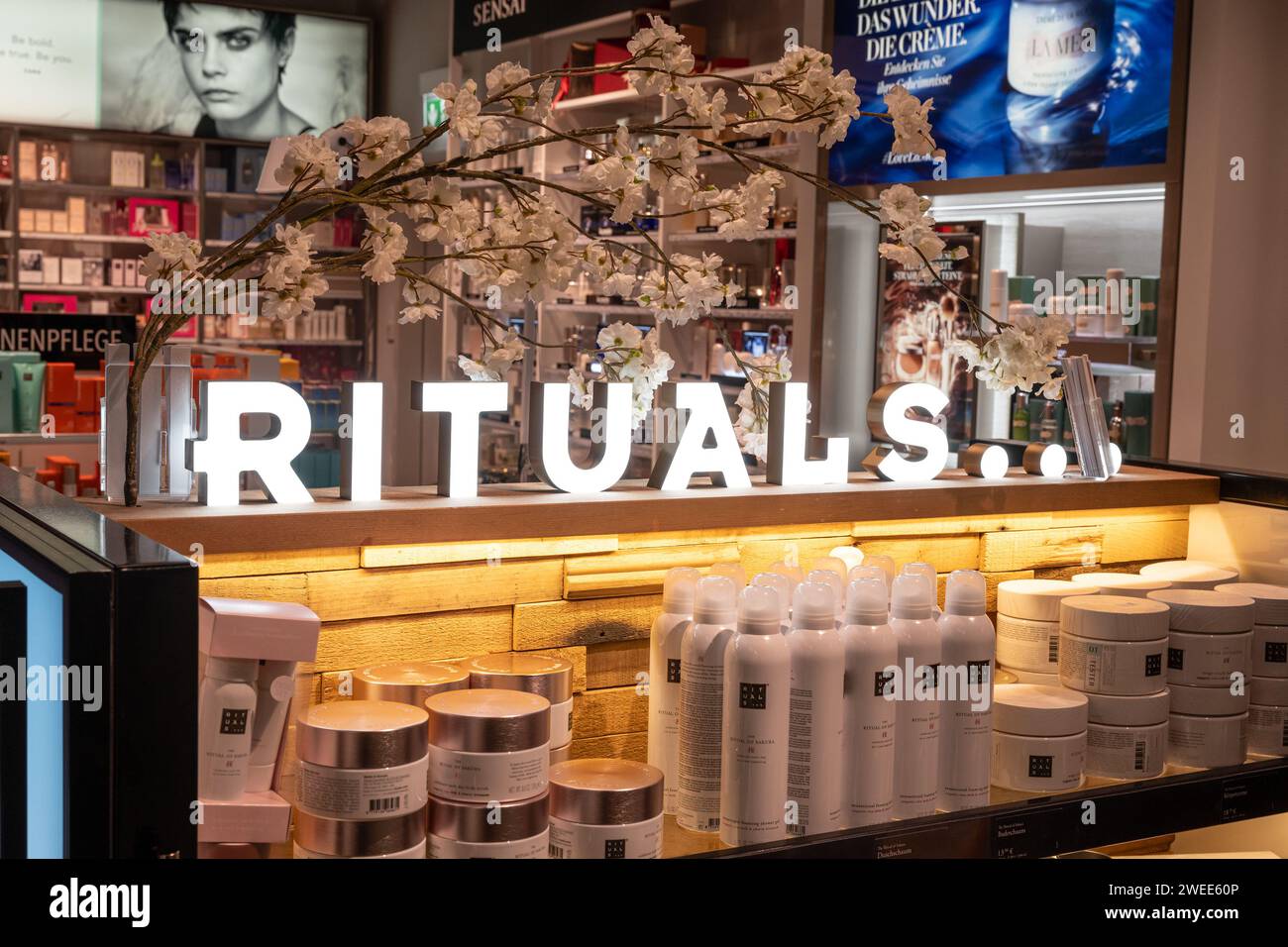 Rituals logo hi-res stock photography and images - Alamy