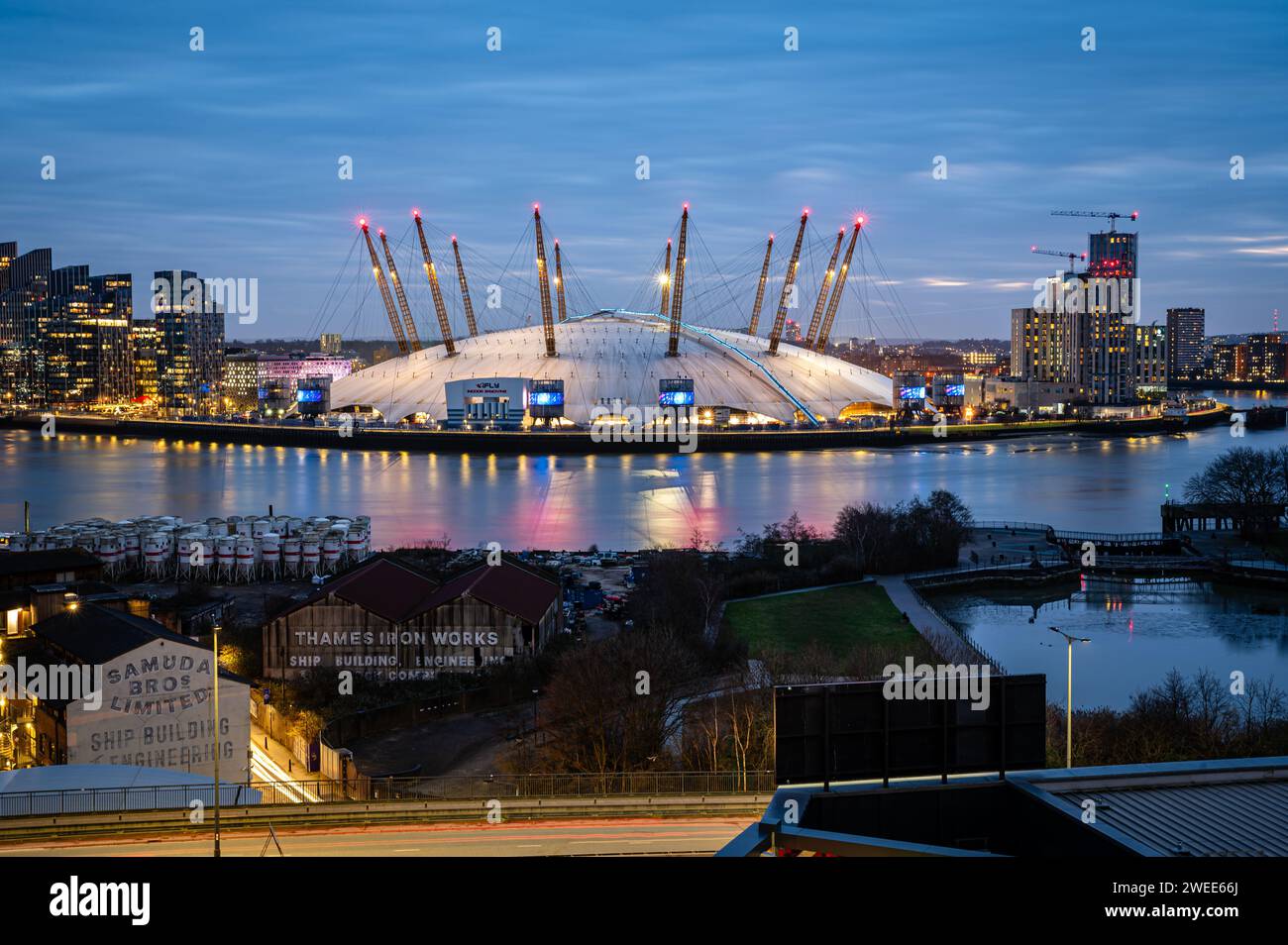 O2 dome hi-res stock photography and images - Alamy