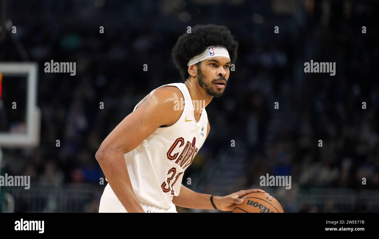 Cleveland Cavaliers' Jarrett Allen during the first half of an NBA ...