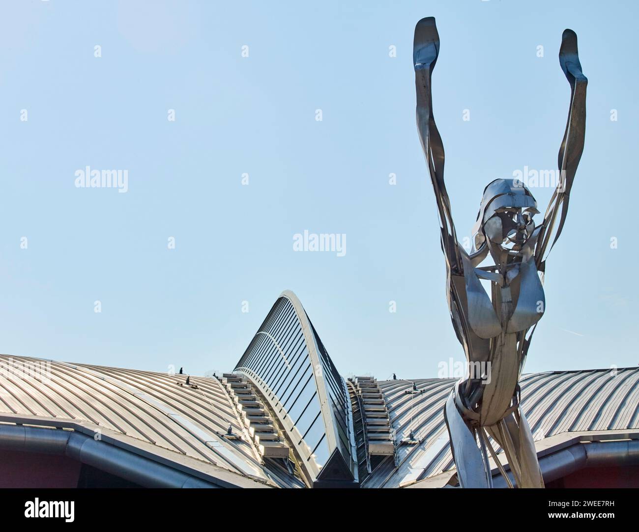 Harlow shopping centre sculpture Stock Photo - Alamy