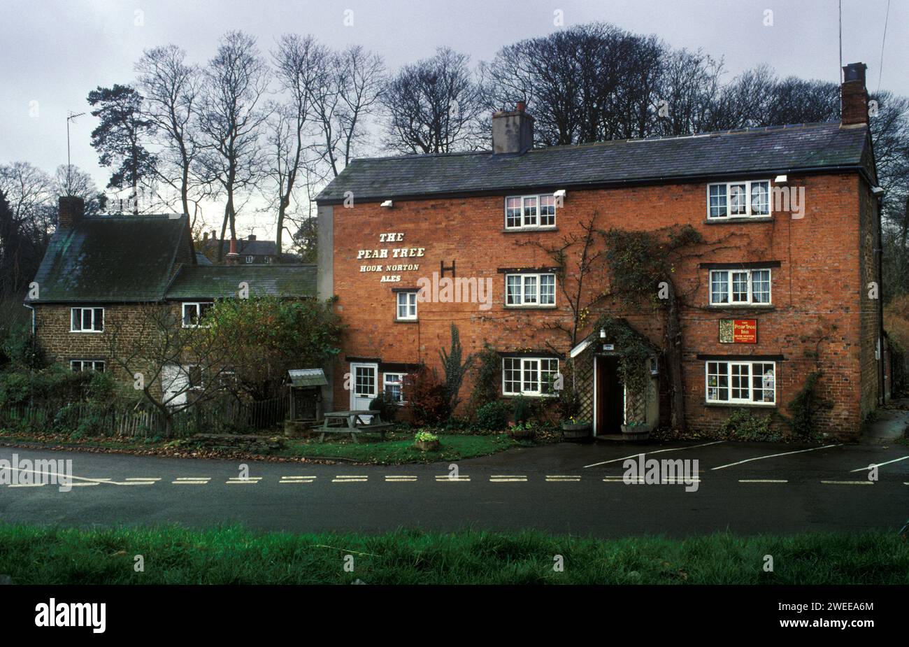 The Pear Tree pub, Hook Norton brewery village pub. Hook Norton ...