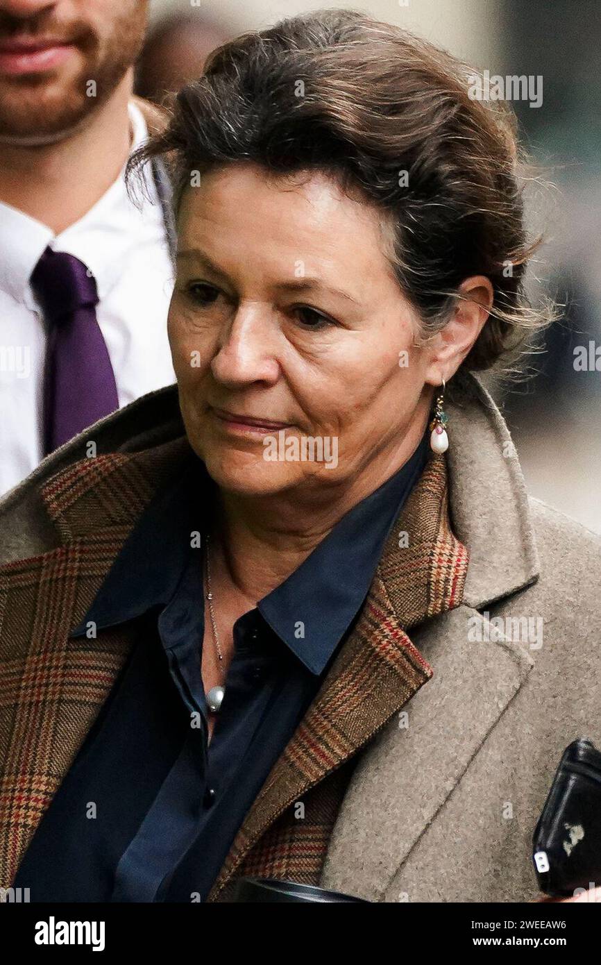 Constance Marten's mother Virginie de Selliers arrives at the Old ...