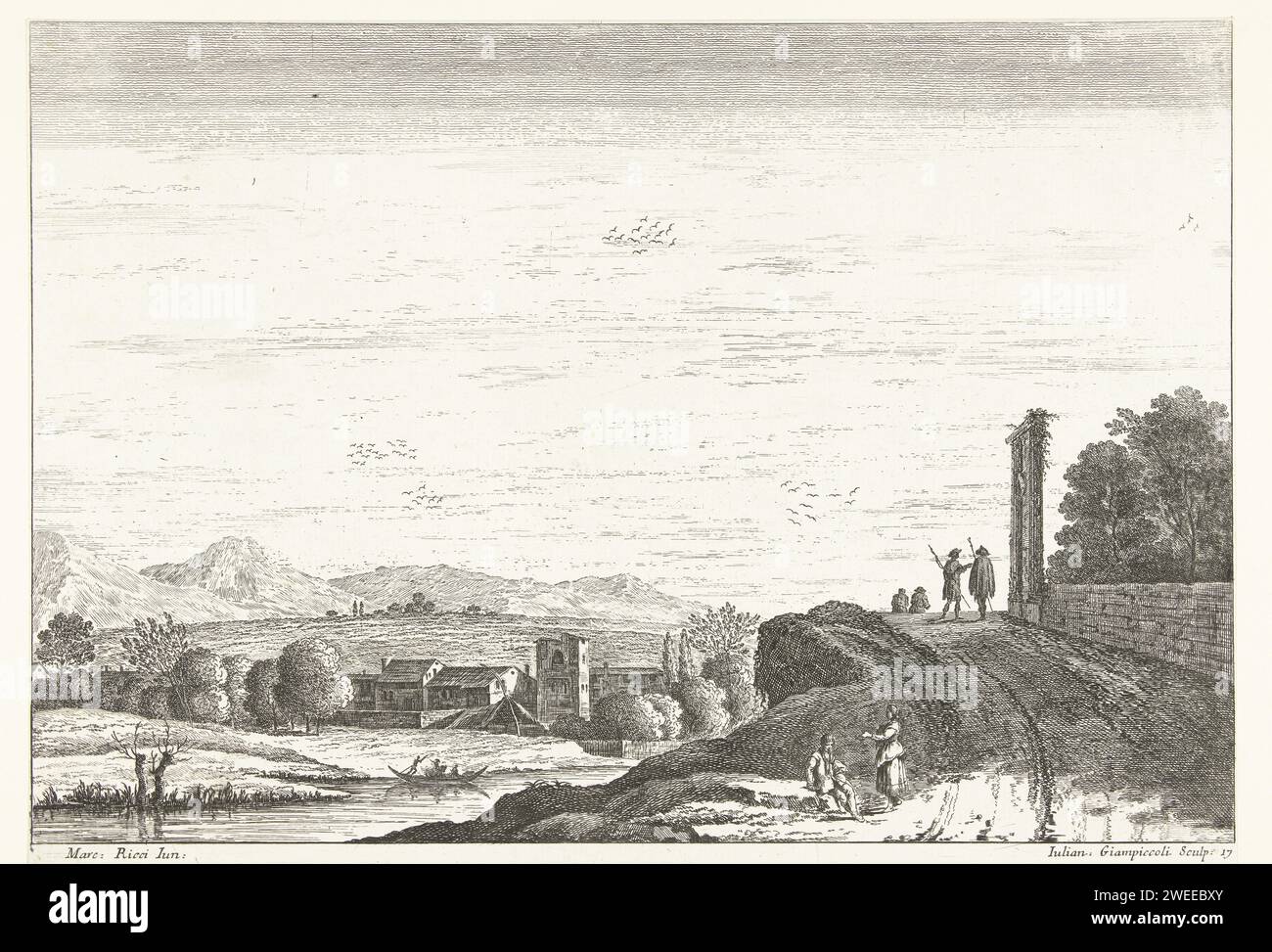 Two antique columns hi-res stock photography and images - Alamy