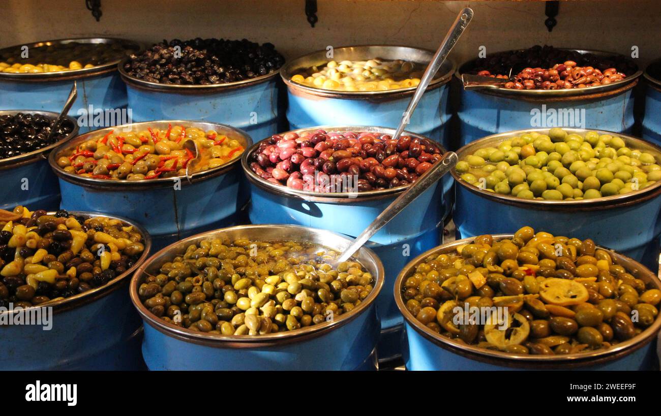 Palestinian olives hi-res stock photography and images - Alamy