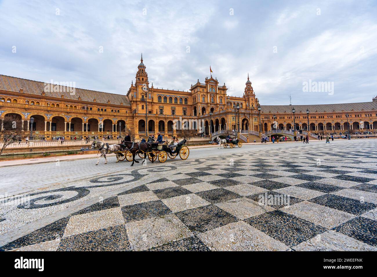 Seville plaza espana carriage hi-res stock photography and images - Alamy