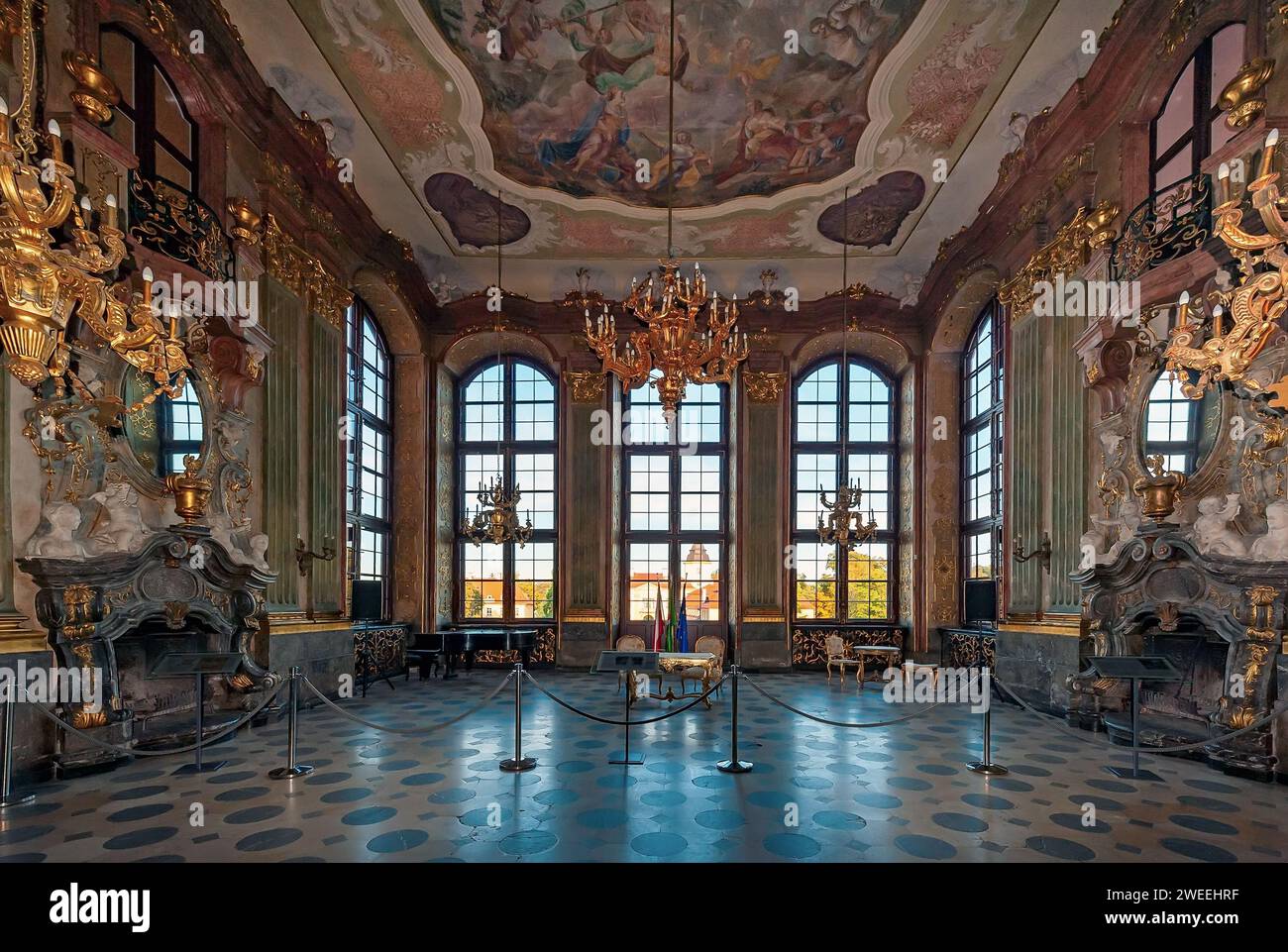 The Maximillian's Hall of Ksiaz Castle, the third-largest in Poland ...
