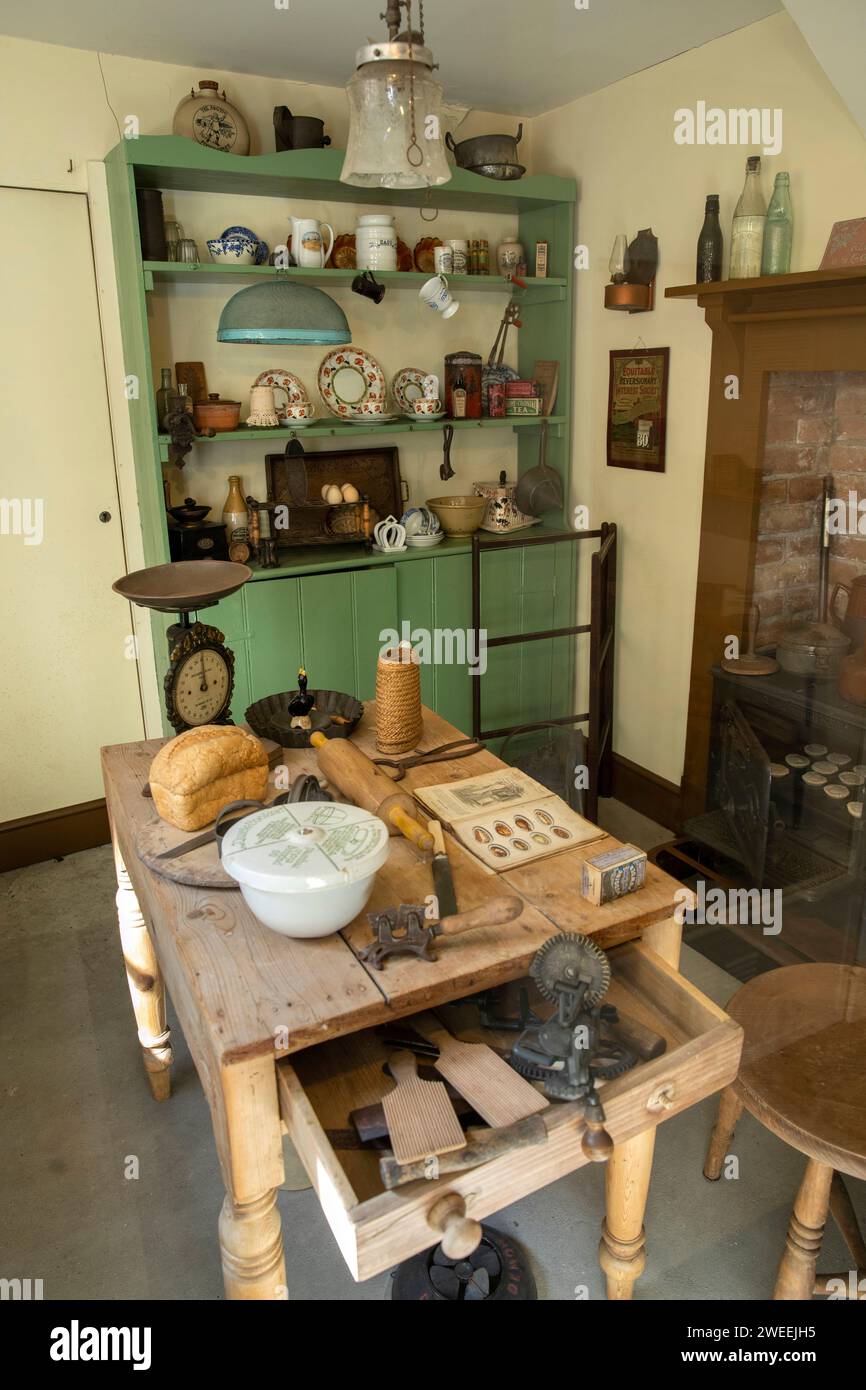 UK, England, Somerset, Weston-super-Mare, Town Museum, Clara’s Cottage ...