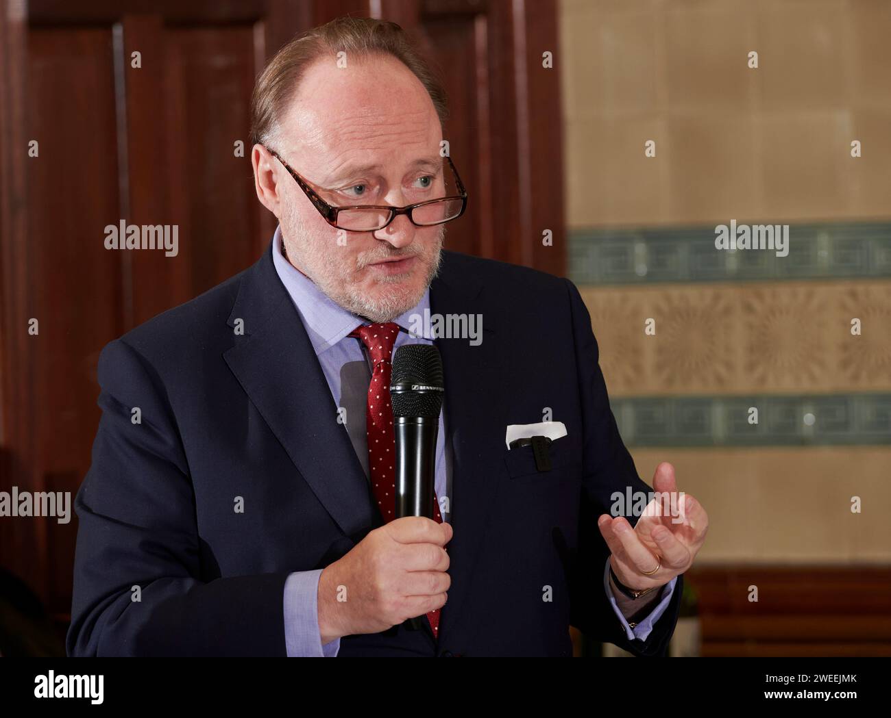 Andrew Roberts at The Oldie Literary Lunch 23-01-24 Stock Photo - Alamy