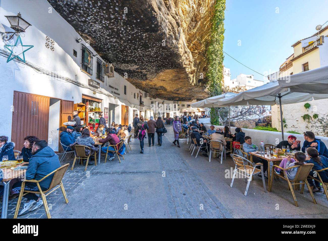 Setenil hi-res stock photography and images - Alamy