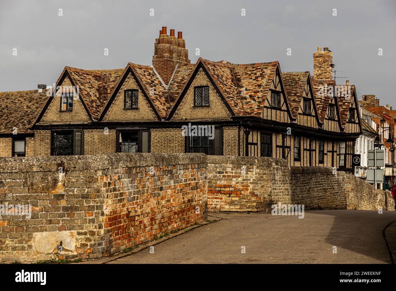 View from the medieval bridge in St Ives Stock Photo - Alamy