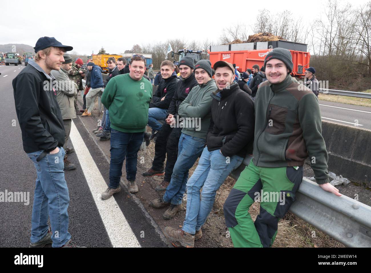 Autoroutes autoroutes hi-res stock photography and images - Alamy