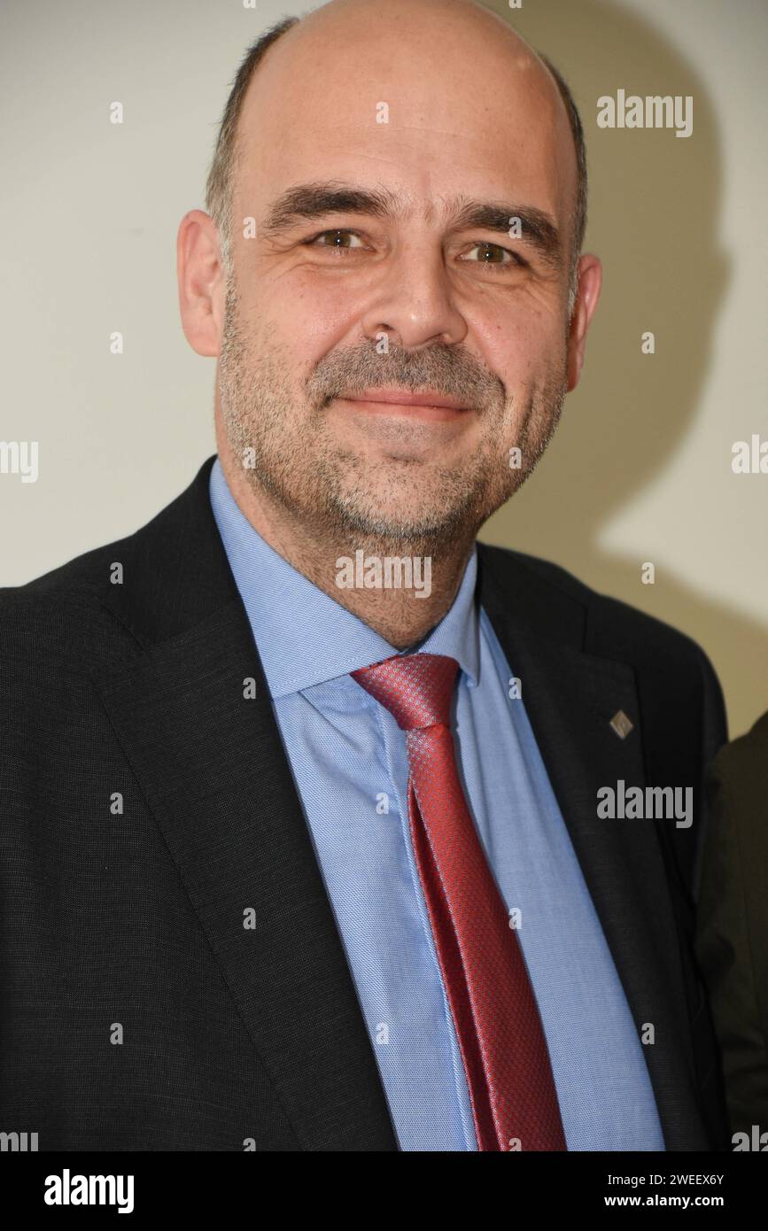 Bernhard Taubenberger, Studienleiter und Chief Communications Officer, Schoerghuber Gruppe ...