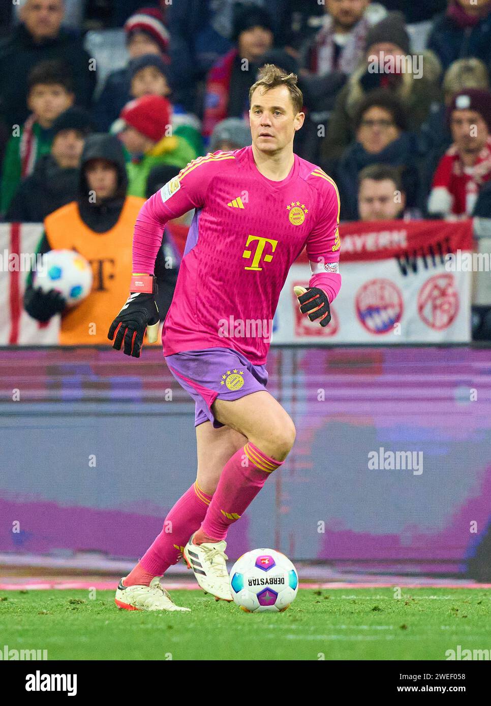 Manuel NEUER, goalkeeper FCB 1 in the catch-up match FC BAYERN MUENCHEN ...