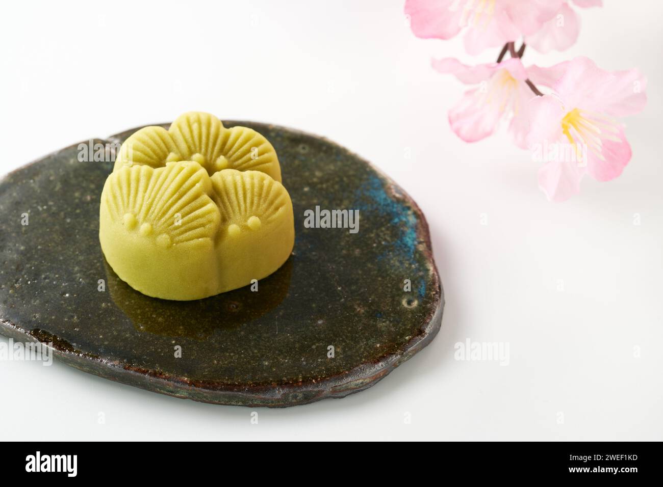 Image of traditional Japanese sweets Stock Photo - Alamy