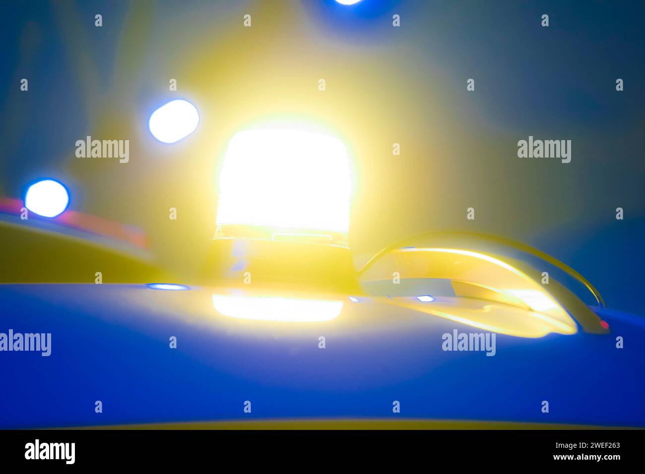 Car warning signals hi-res stock photography and images - Alamy