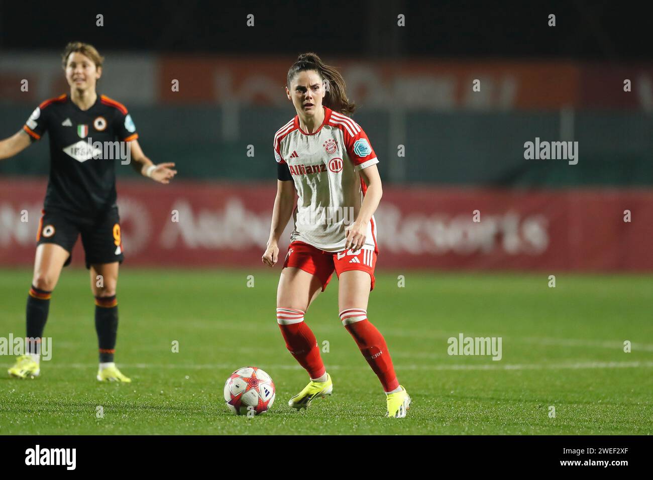Sarah zadrazil fc bayern munchen hi-res stock photography and images ...