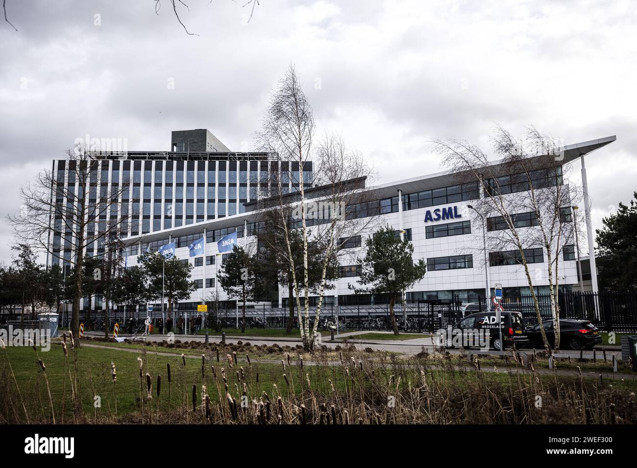 Asml machine hi-res stock photography and images - Alamy