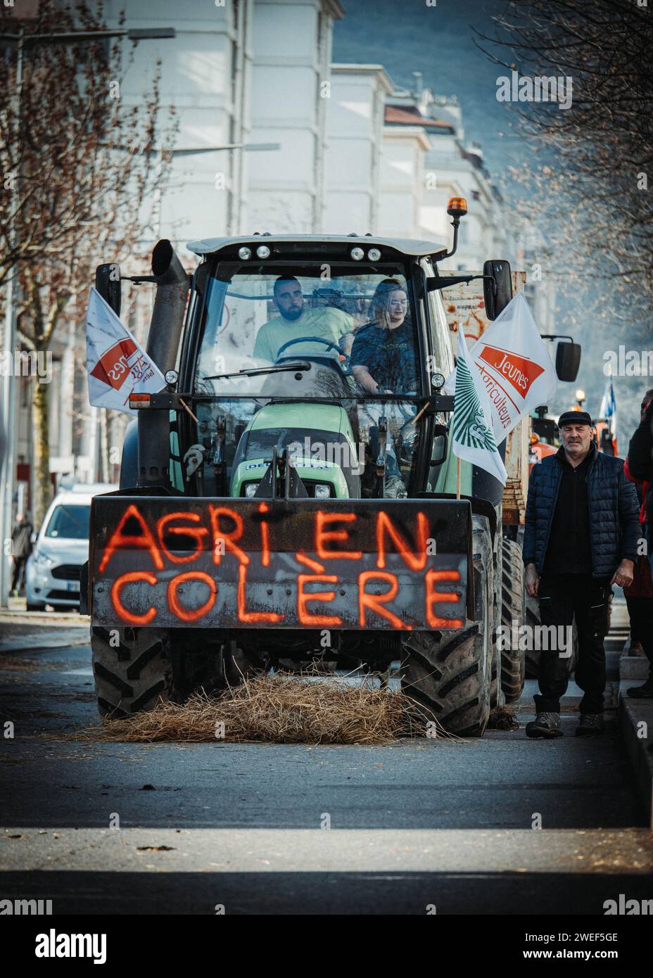 French farmers demonstrate with their tractors in Grenoble on January ...
