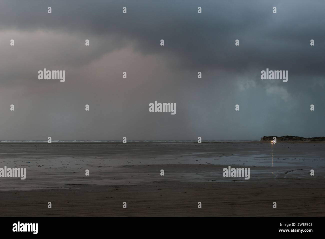 Rain regen hi-res stock photography and images - Alamy