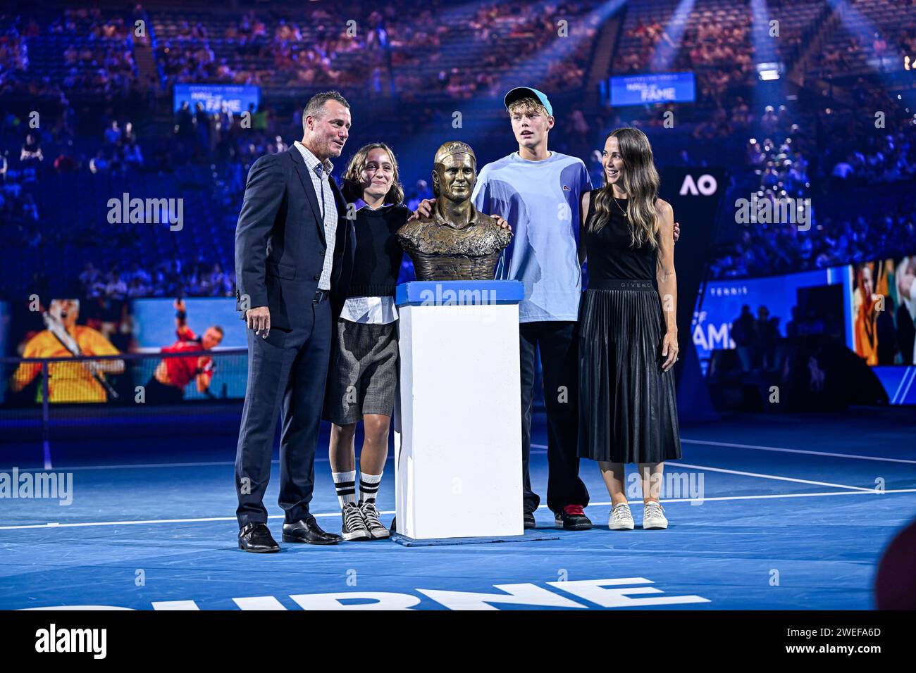 Paris, France. 24th Jan, 2024. Lleyton Hewitt with his wife Bec Hewitt ...