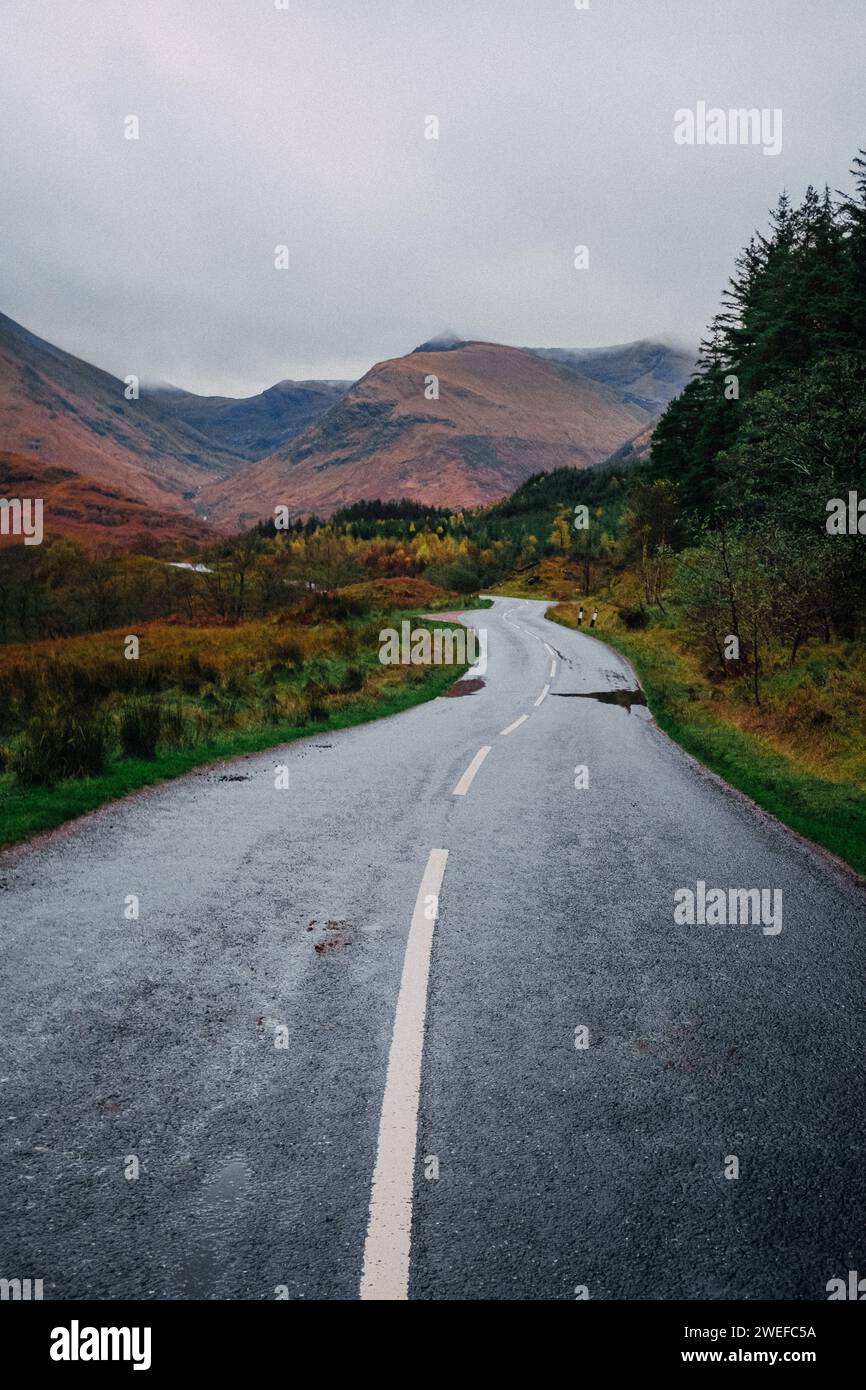 Scottish road hi-res stock photography and images - Alamy