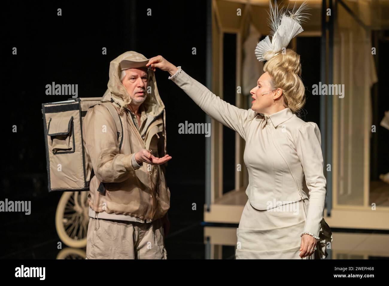 Ensemble Hauptdarsteller sind Lisa Birke Balzer, Steffi Krautz, Peter ...