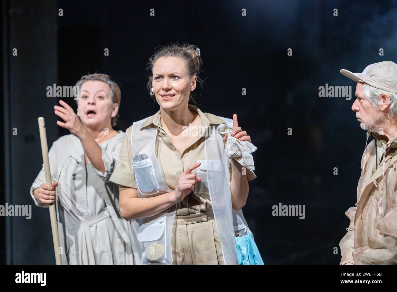 Ensemble Hauptdarsteller sind Lisa Birke Balzer, Steffi Krautz, Peter ...