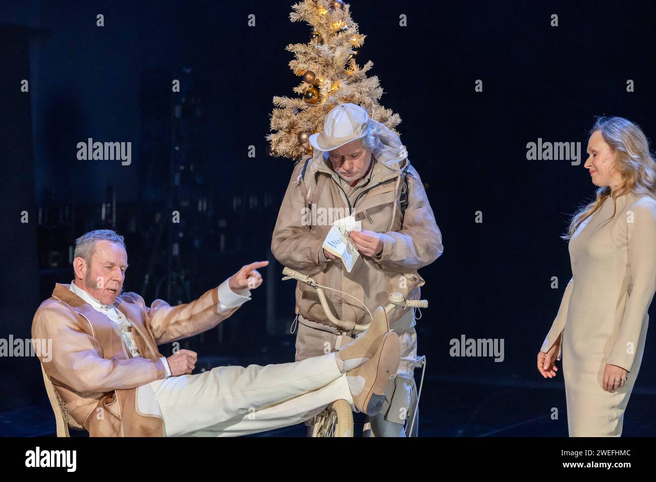 Ensemble Hauptdarsteller sind Lisa Birke Balzer, Steffi Krautz, Peter ...