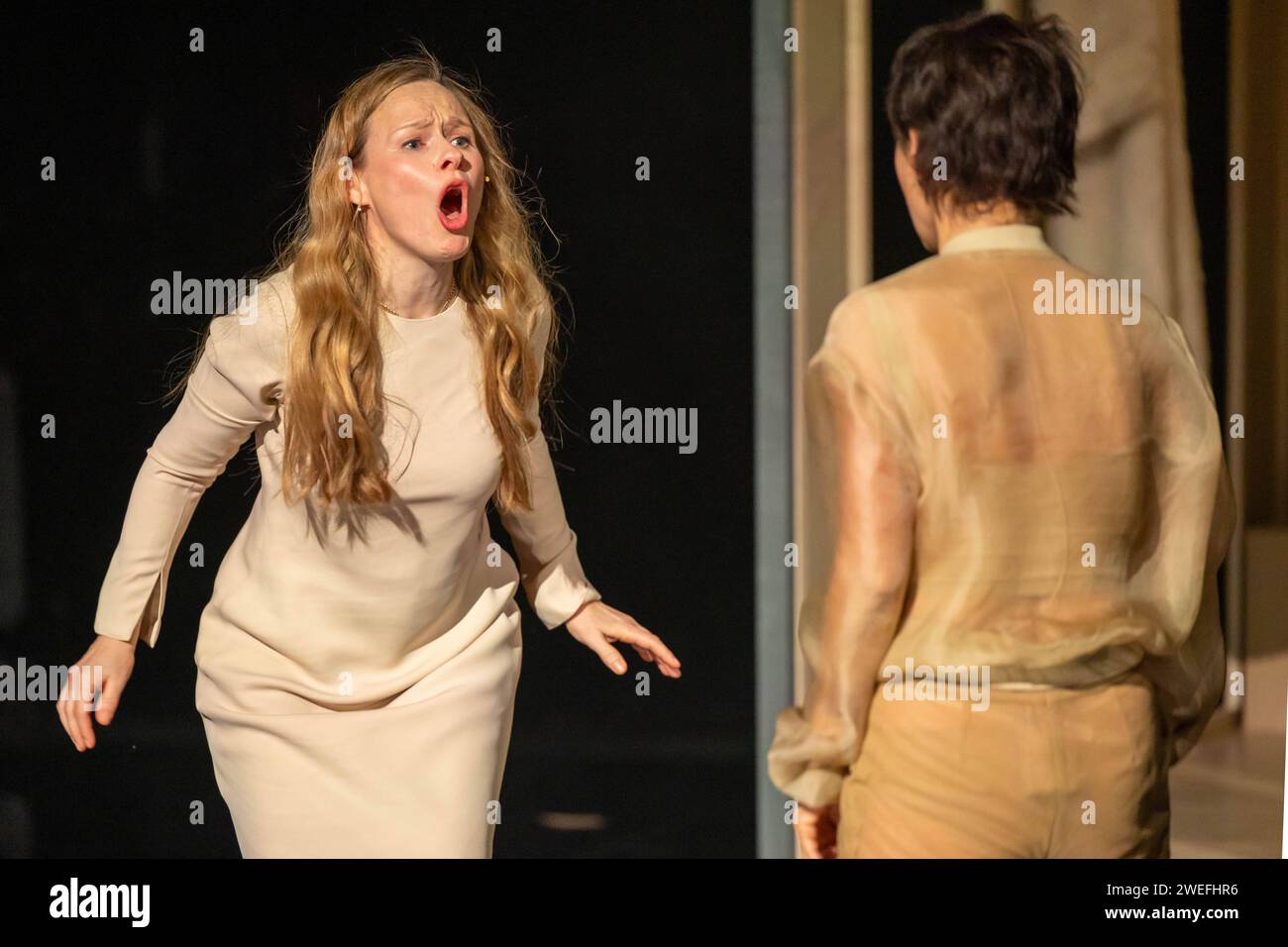 Ensemble Hauptdarsteller sind Lisa Birke Balzer, Steffi Krautz, Peter ...