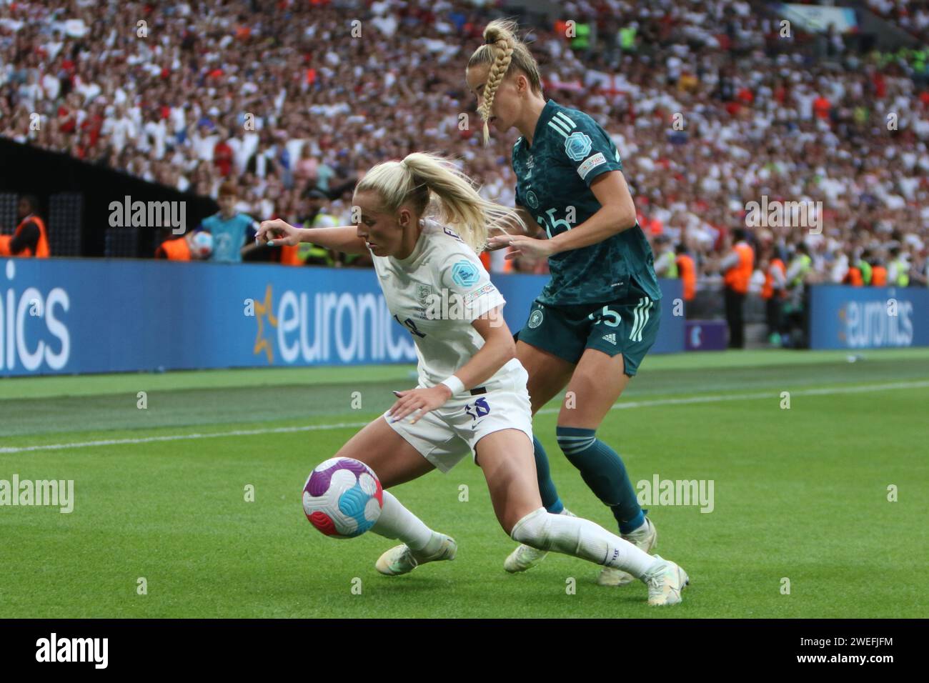 Chloe Kelly and Giulia Gwinn UEFA Women's Euro Final 2022 England v ...
