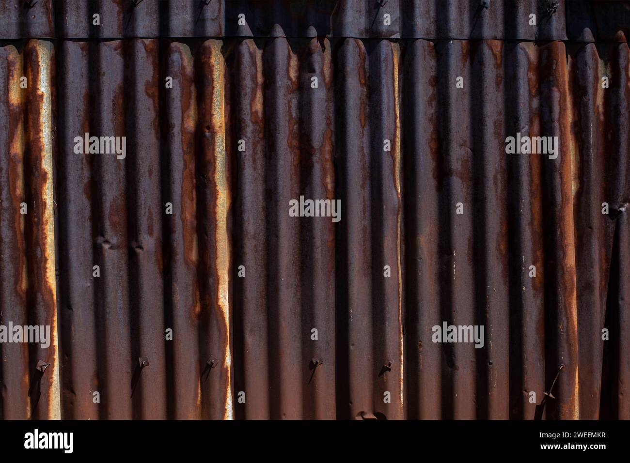 very rusty corrugated metal surface Stock Photo - Alamy