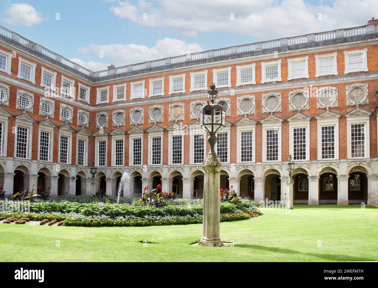 Hampton landmarks hi-res stock photography and images - Alamy