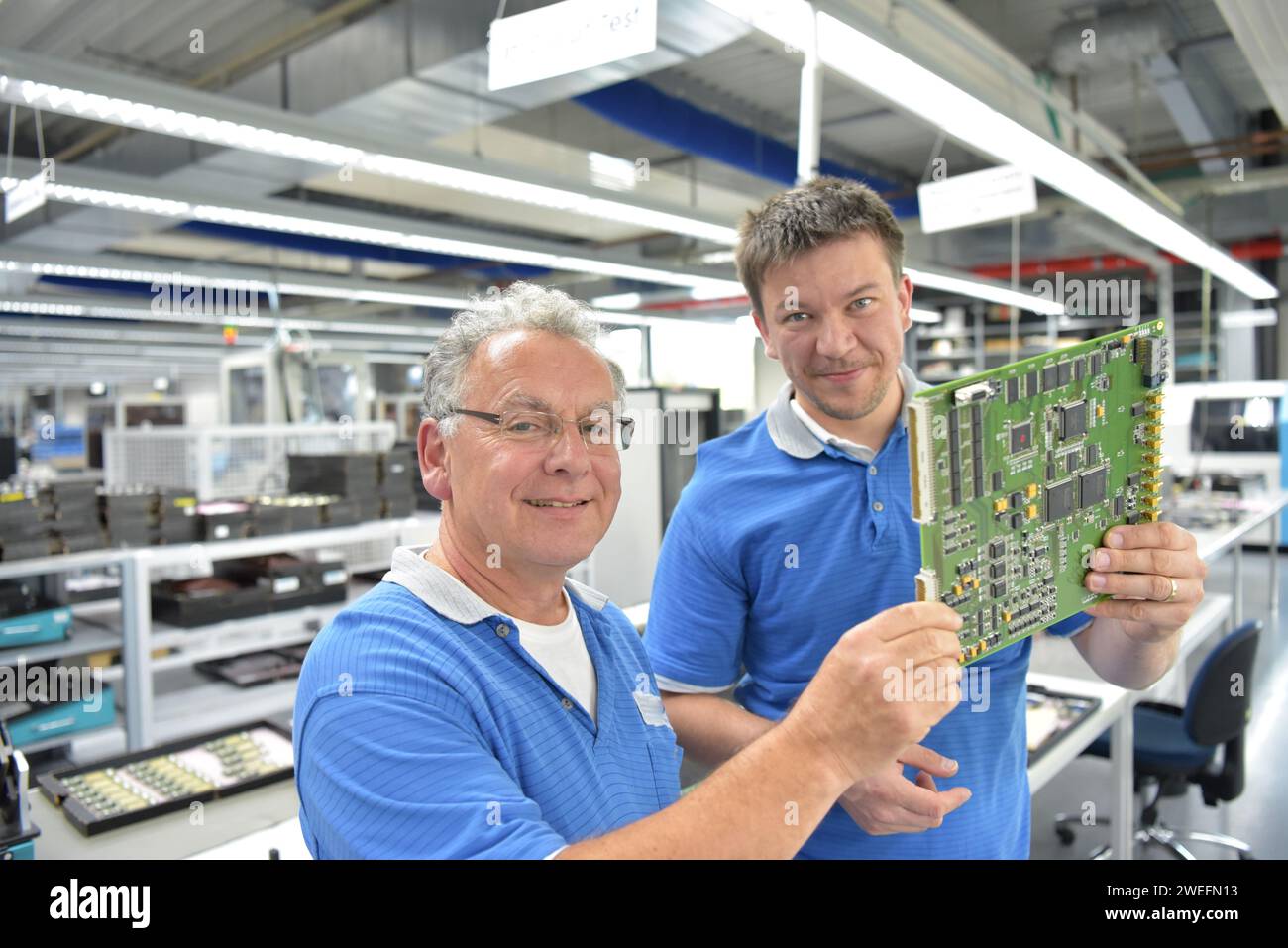 Group of workers hi-res stock photography and images - Alamy