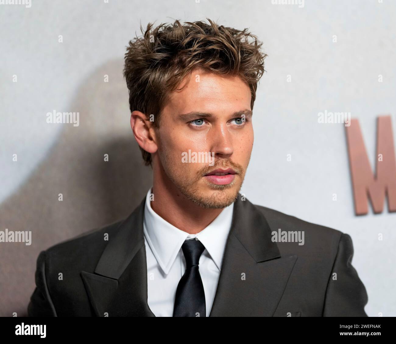 Austin Butler poses for photographers upon arrival at the UK premiere ...