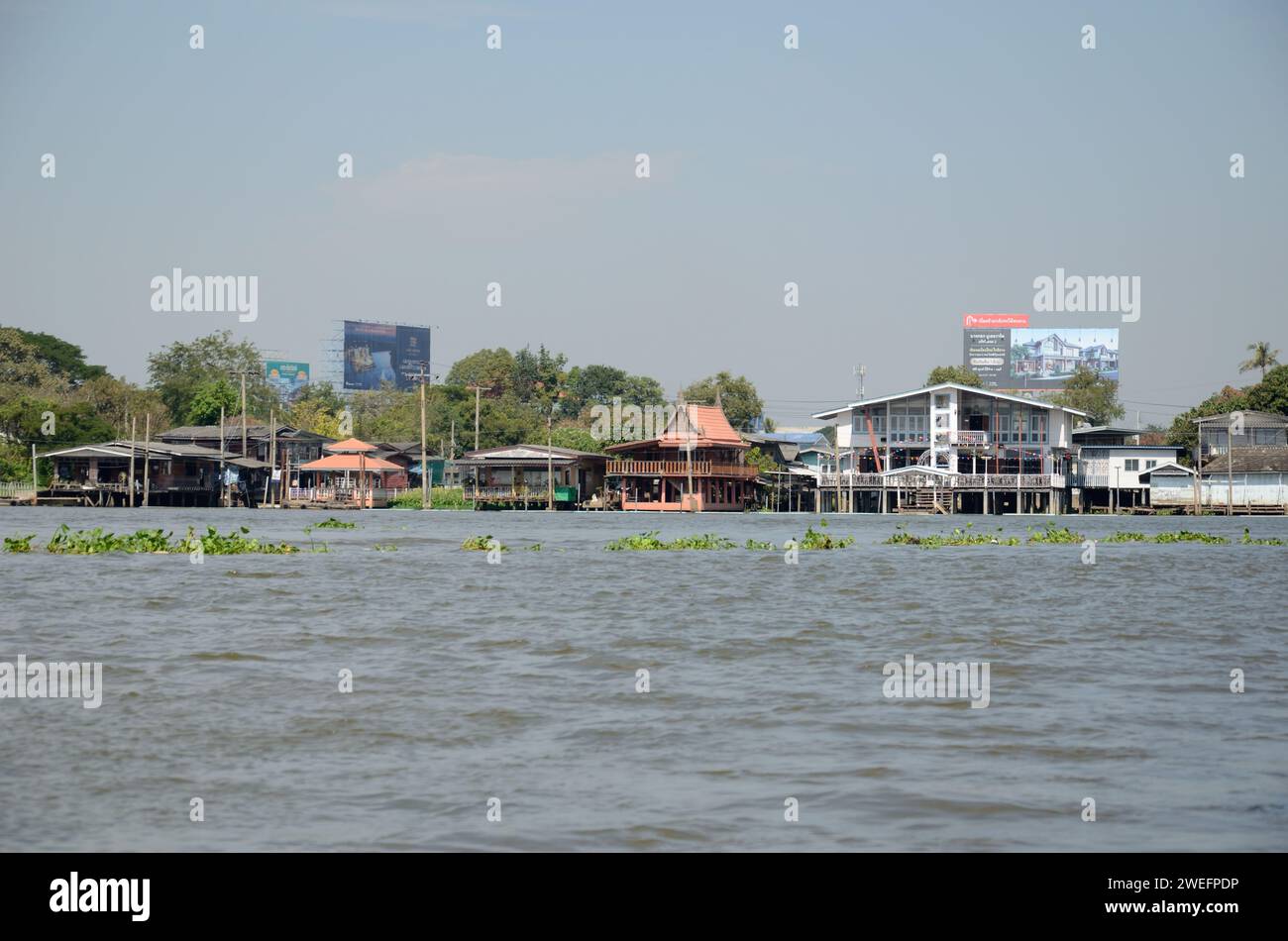Bangkok nonthaburi chao phraya river hi-res stock photography and ...