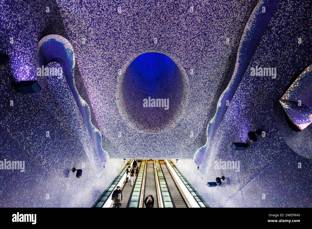 One of the most beautiful metro stations of Europe, Toledo in Italy ...