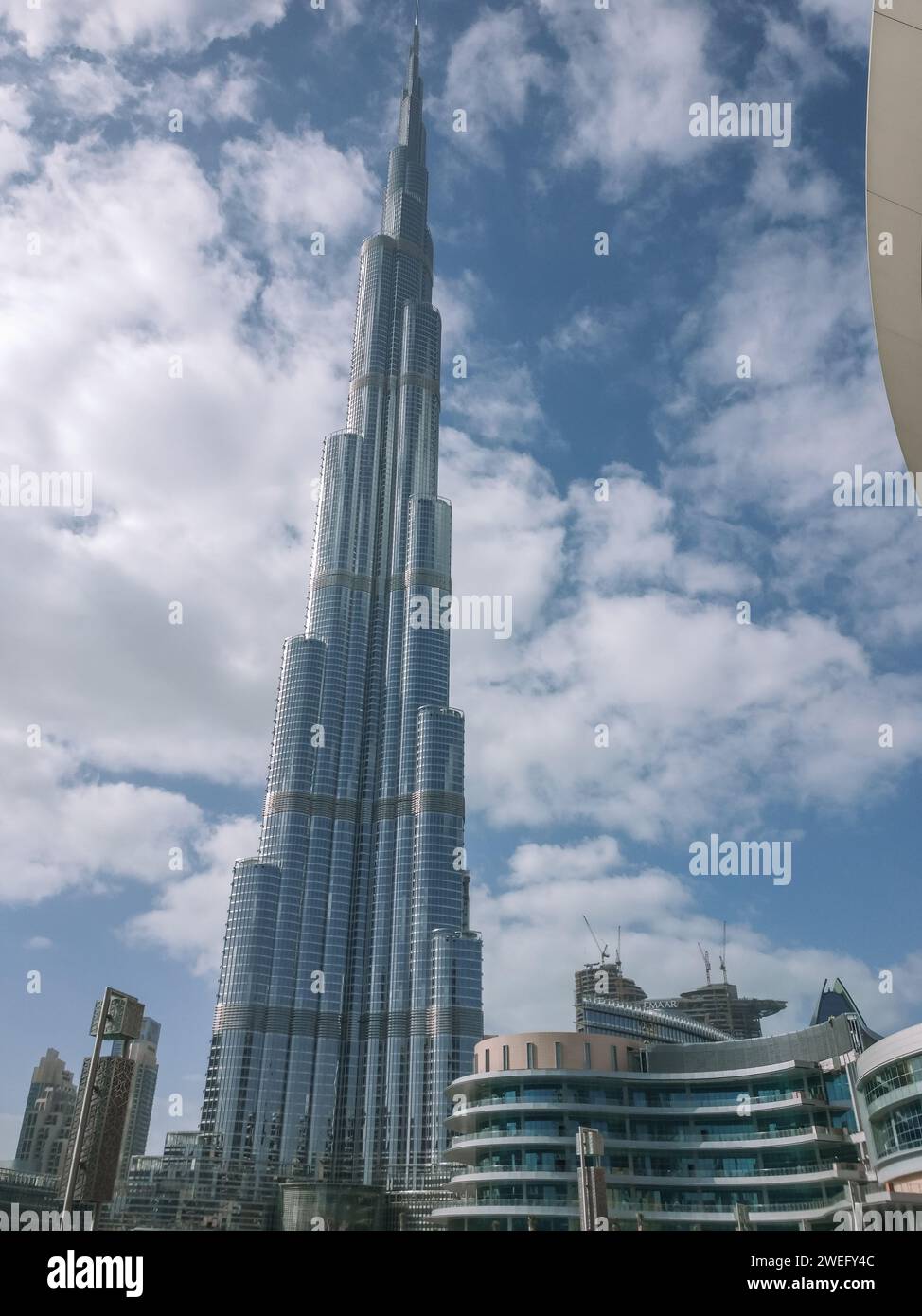 Downtown Dubai landmarks and attractions - View of Burj Khalifa and ...