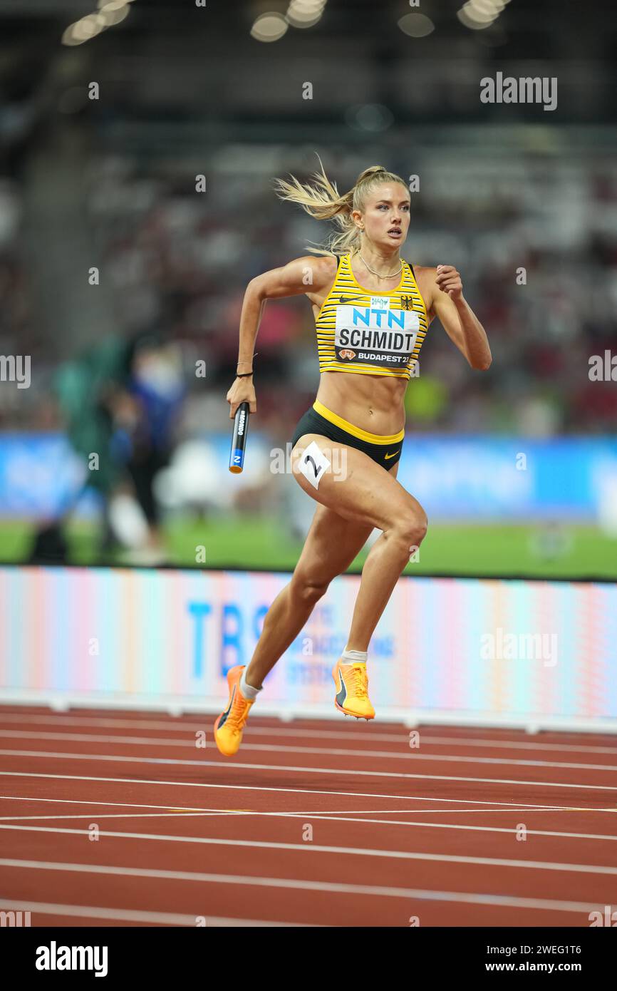 Alica Schmidt participating in the 4x400 m Relay at the World Athletics ...