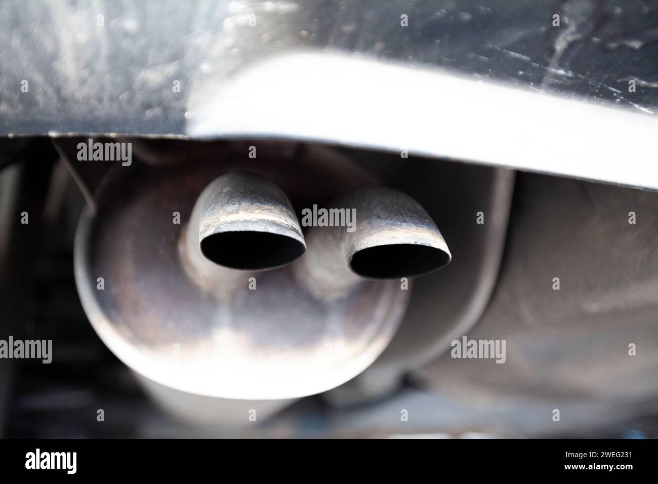 Fuel exhaustion hi-res stock photography and images - Alamy