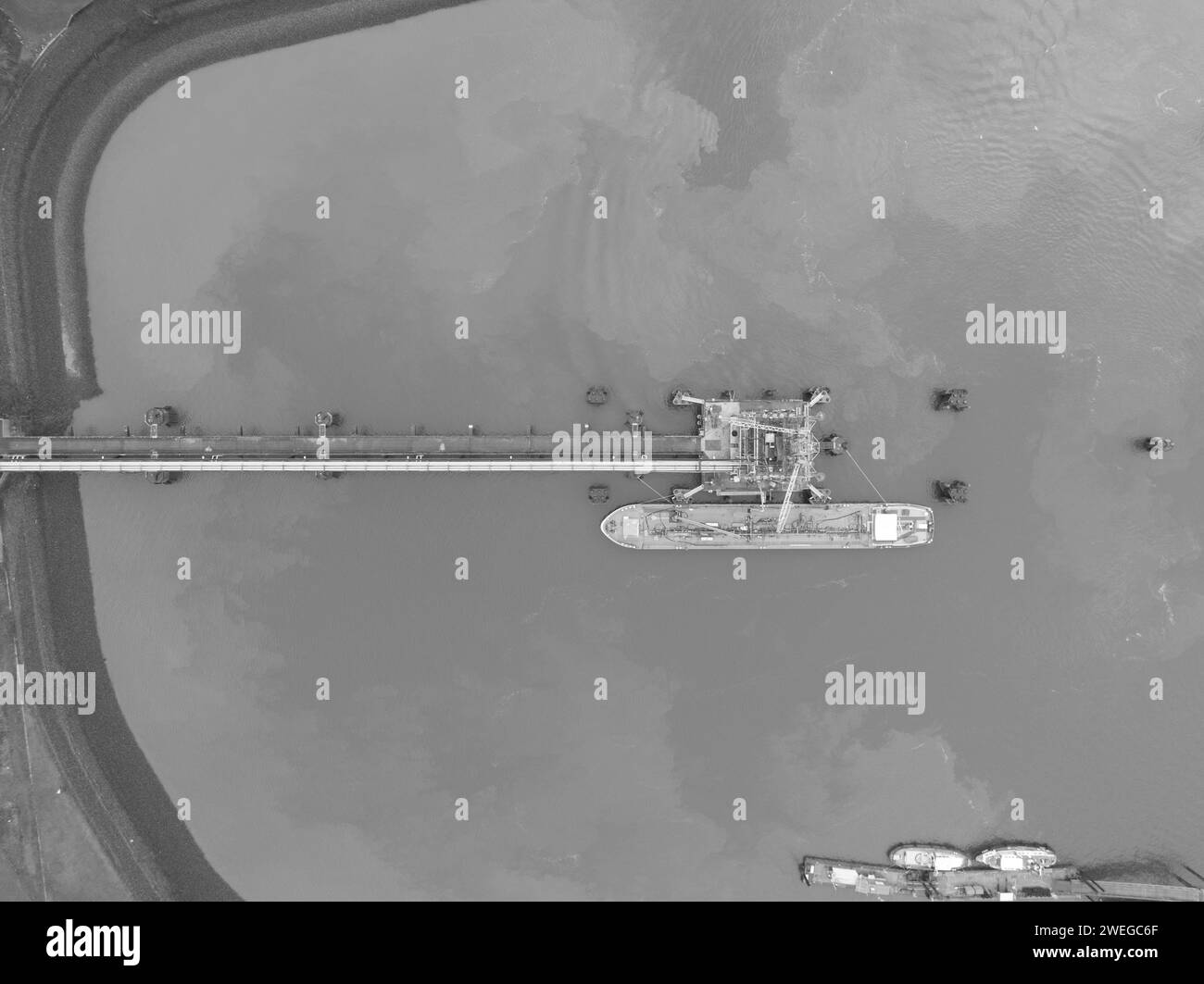 Top loading Black and White Stock Photos & Images - Alamy