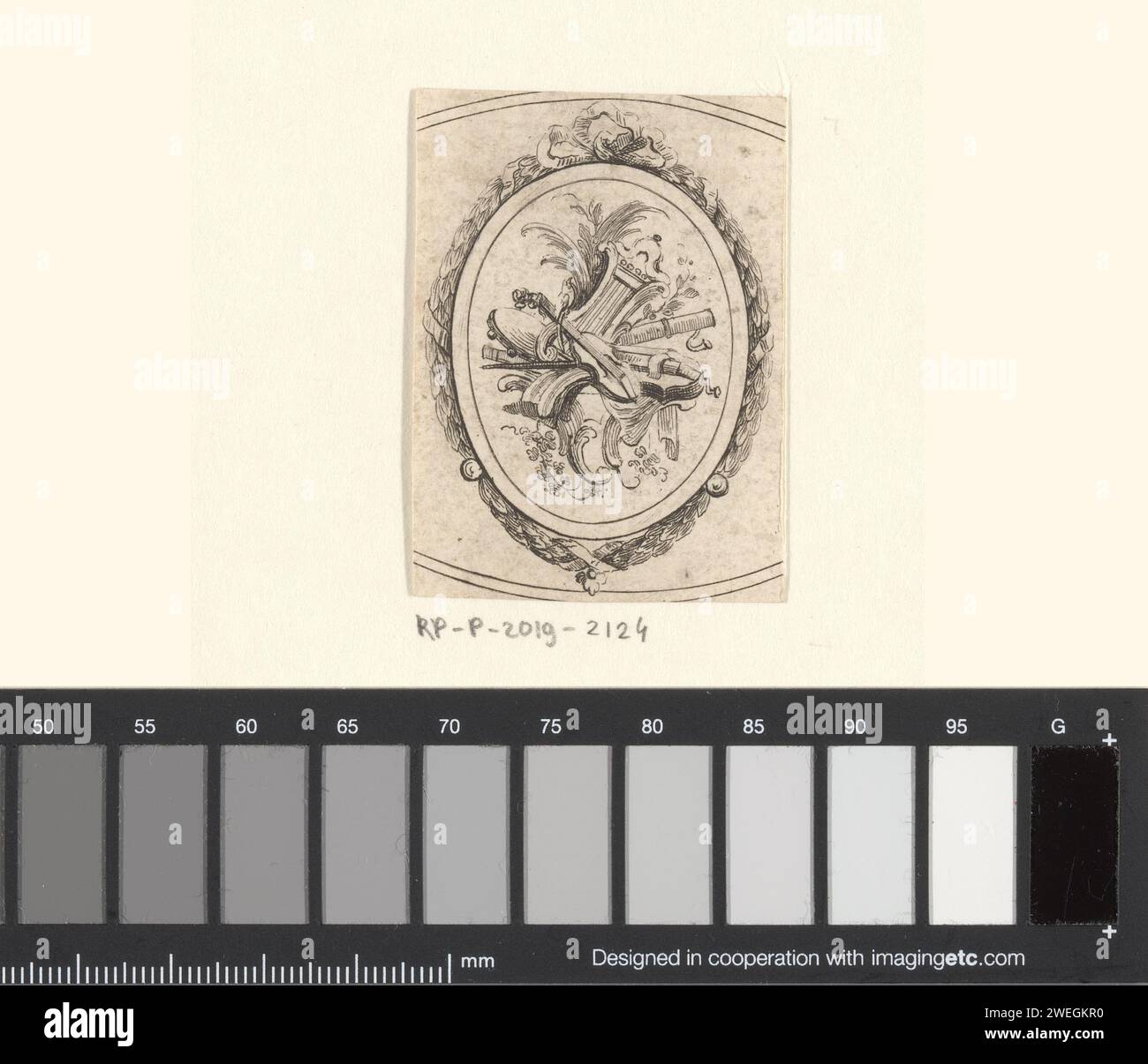 Cartouche musical instruments hi-res stock photography and images - Alamy