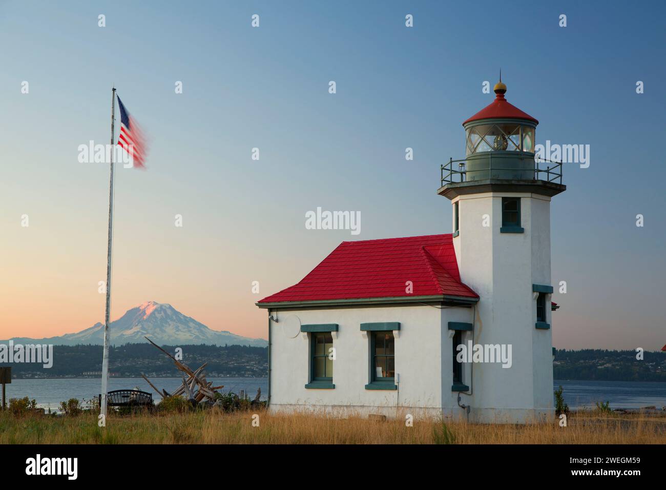 Point Robinson Lighthouse, Point Robinson Park, Vashon Island ...